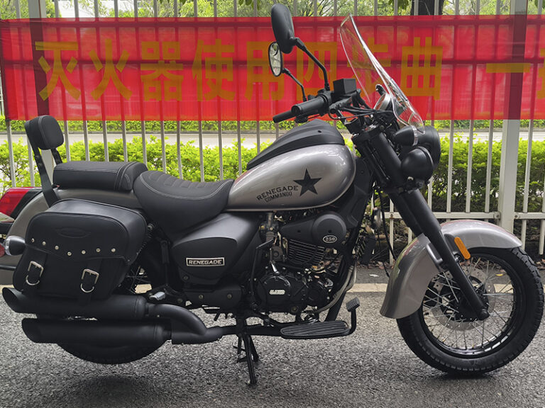 RENEGADE LIBERTY COMMANDO 250 – 2025 – UM Motos Mexico Tienda Oficial